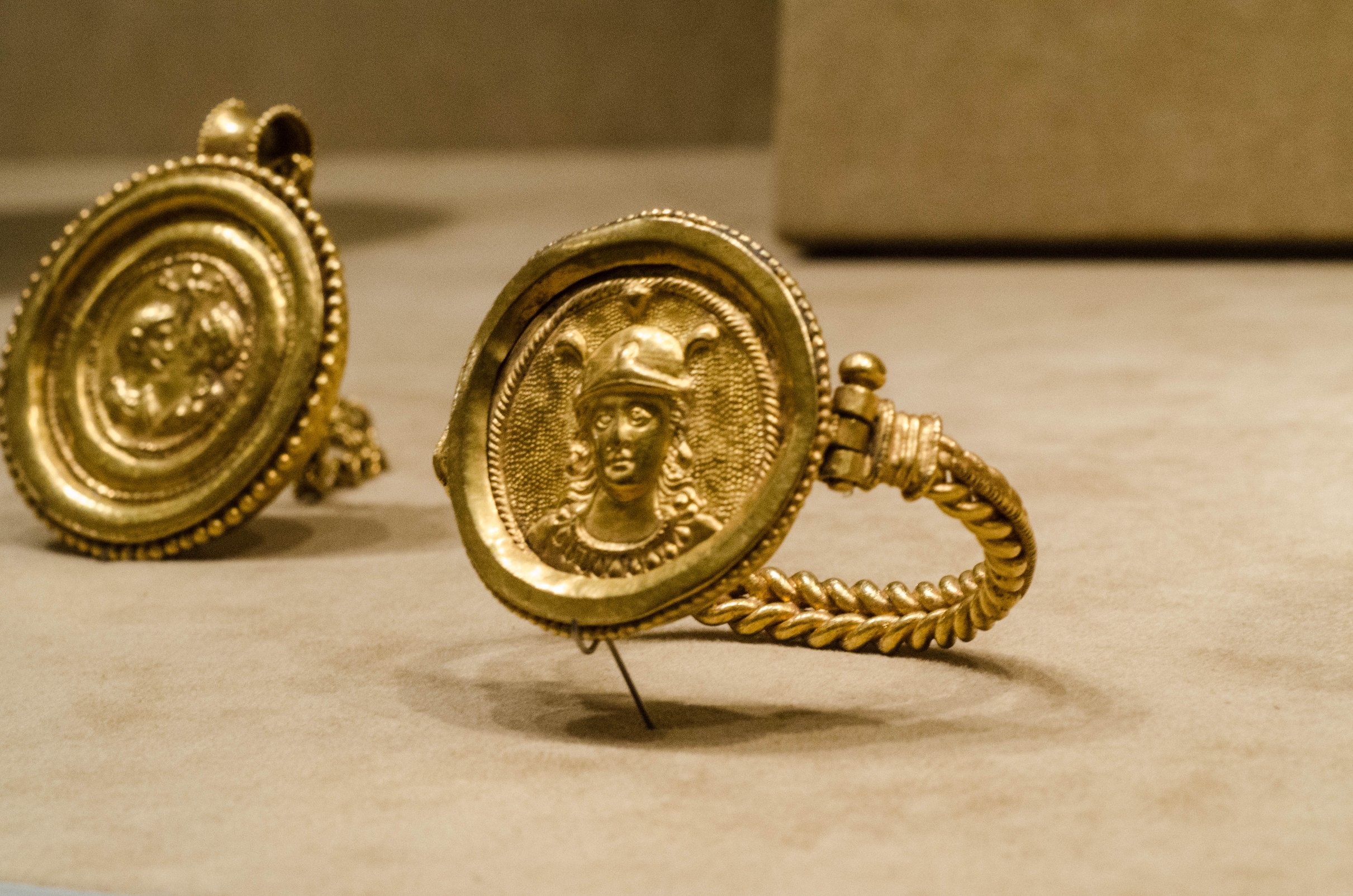 Ancient Byzantine Jewelry at The Metropolitan Museum of Art