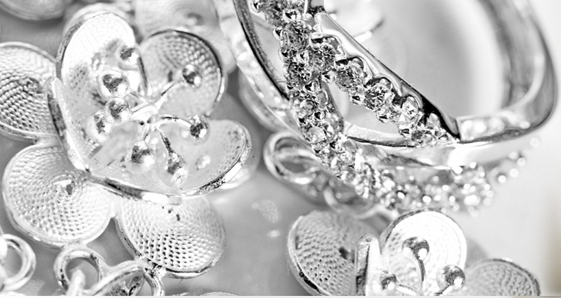 Sell Silver - National Silver Buyers | Luriya